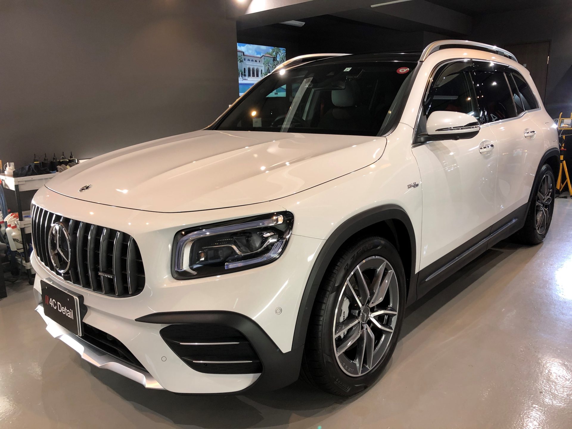 新車メルセデスAMG GLB35 FEYNLABヒールライトセラミックコーティング施工 横浜市旭区 – 4C Detail フォーシーディ ...